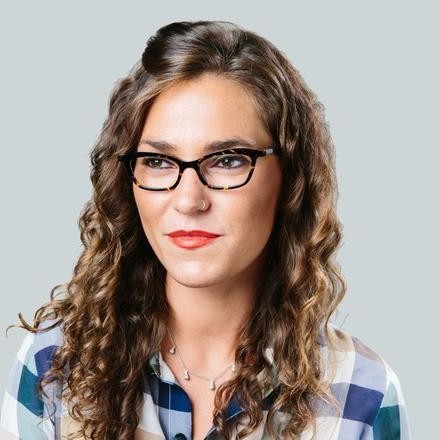 Haley Van Dyck Speaking Fee & Booking Agent Contact